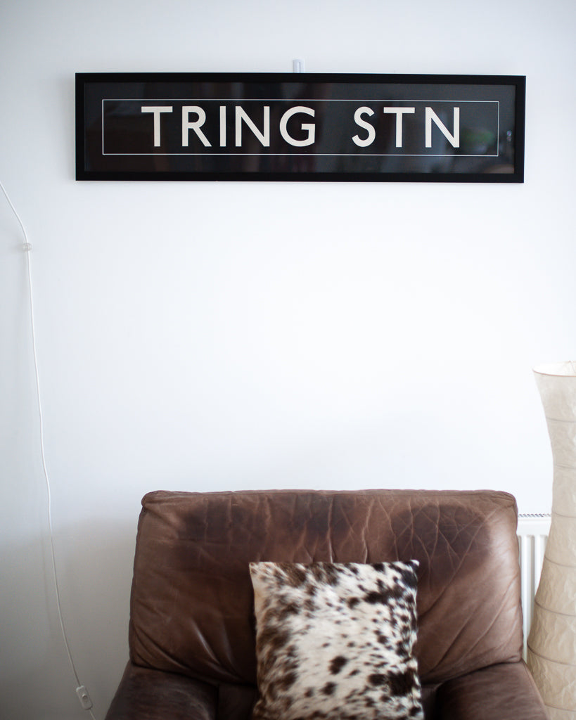 Framed Vintage Bus Blind (Tring Stn) – Gruffertys